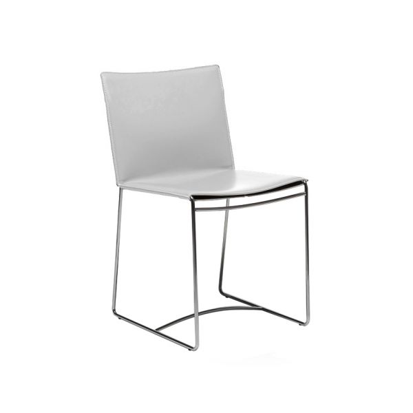 Shop Matt Thick Leather Chair Online | Montina